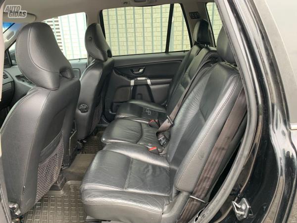 Volvo XC90 2008 in Kaunas, with an engine capacity of 2.40 L and mileage of 320 thousand km for 5950 €, photo 8 on AUTOMOTO.COM.LV