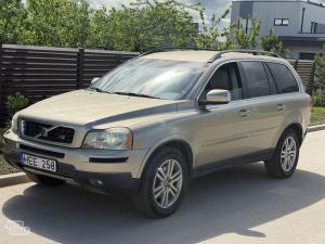 Volvo XC90 2008 Viļņa, ar dzinēja tilpumu 2.40 L un nobraukumu 292 tūkst. km par 3500 €, foto 6 vietnē AUTOMOTO.COM.LV