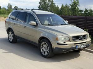 Volvo XC90 2008 Viļņa, ar dzinēja tilpumu 2.40 L un nobraukumu 292 tūkst. km par 3500 €, foto 12 vietnē AUTOMOTO.COM.LV