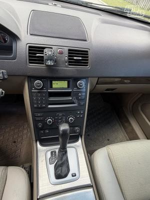 Volvo XC90 2008 Viļņa, ar dzinēja tilpumu 2.40 L un nobraukumu 292 tūkst. km par 3500 €, foto 15 vietnē AUTOMOTO.COM.LV