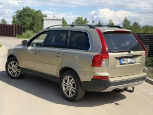 Volvo XC90 2008 Viļņa, ar dzinēja tilpumu 2.40 L un nobraukumu 292 tūkst. km par 3500 €, foto 4 vietnē AUTOMOTO.COM.LV
