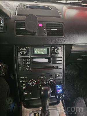 Volvo XC90 2008 Liepāja, ar dzinēja tilpumu 2.40 L un nobraukumu 185 tūkst. km par 7000 €, foto 7 vietnē AUTOMOTO.COM.LV