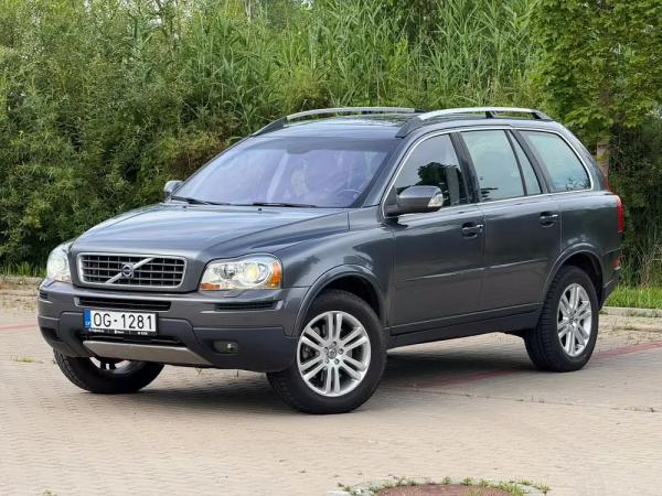 Volvo XC90 2008 Jelgava, ar dzinēja tilpumu 2.40 L un nobraukumu 294 tūkst. km par 7700 €, foto 1 vietnē AUTOMOTO.COM.LV