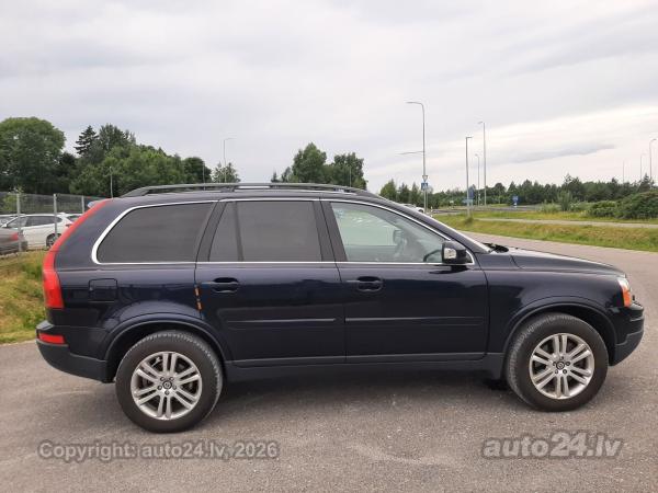 Volvo XC90 2008 in Tartu, with an engine capacity of 2.40 L and mileage of 275 thousand km for 7990 €, photo 6 on AUTOMOTO.COM.LV