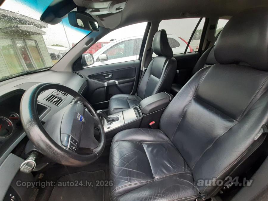Volvo XC90 2008 Tartu, ar dzinēja tilpumu 2.40 L un nobraukumu 275 tūkst. km par 7990 €, foto 13 vietnē AUTOMOTO.COM.LV