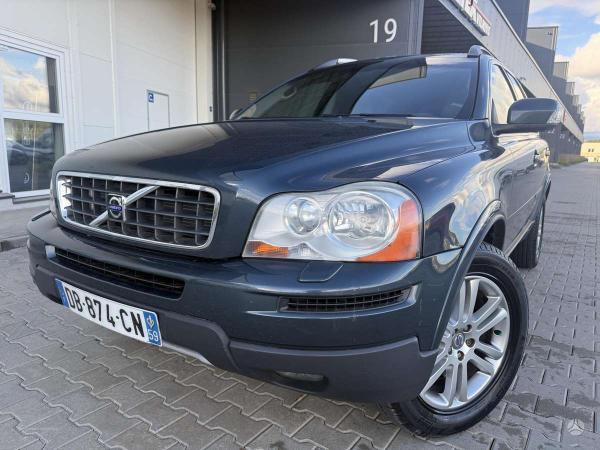 Volvo XC90 2008 in Vilnius, with an engine capacity of 2.40 L and mileage of 227 thousand km for 6300 €, photo 1 on AUTOMOTO.COM.LV