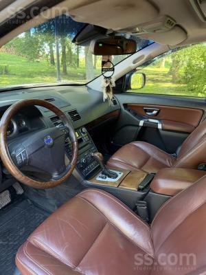Volvo XC90 2008 Preiļi, ar dzinēja tilpumu 2.40 L un nobraukumu 338 tūkst. km par 7300 €, foto 7 vietnē AUTOMOTO.COM.LV