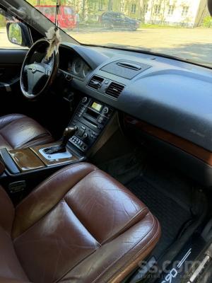 Volvo XC90 2008 Preiļi, ar dzinēja tilpumu 2.40 L un nobraukumu 338 tūkst. km par 7300 €, foto 9 vietnē AUTOMOTO.COM.LV