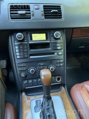 Volvo XC90 2008 Preiļi, ar dzinēja tilpumu 2.40 L un nobraukumu 338 tūkst. km par 7300 €, foto 11 vietnē AUTOMOTO.COM.LV