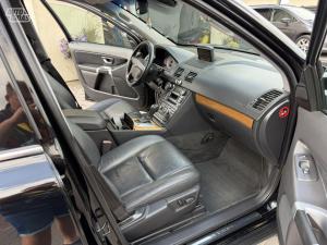Volvo XC90 2008 in Telschi, with an engine capacity of 3.20 L and mileage of 250 thousand km for 3850 €, photo 14 on AUTOMOTO.COM.LV