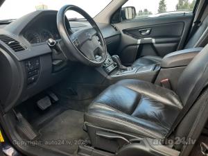 Volvo XC90 2008 in Tartu, with an engine capacity of 2.40 L and mileage of 275 thousand km for 7490 €, photo 13 on AUTOMOTO.COM.LV