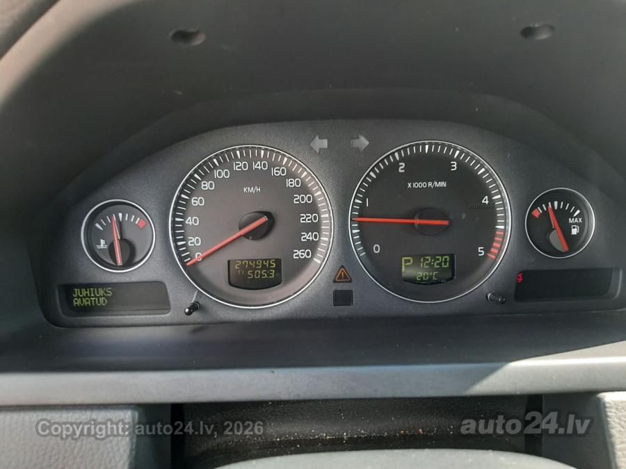 Volvo XC90 2008 in Tartu, with an engine capacity of 2.40 L and mileage of 275 thousand km for 7490 €, photo 21 on AUTOMOTO.COM.LV