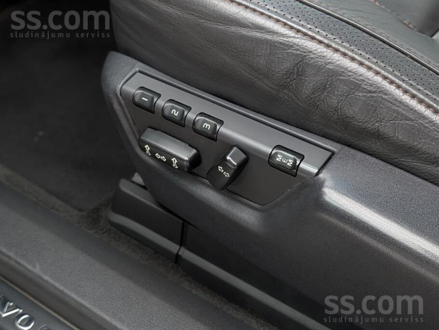Volvo XC90 2008 Jūrmala, ar dzinēja tilpumu 2.40 L un nobraukumu 264 tūkst. km par 8800 €, foto 9 vietnē AUTOMOTO.COM.LV