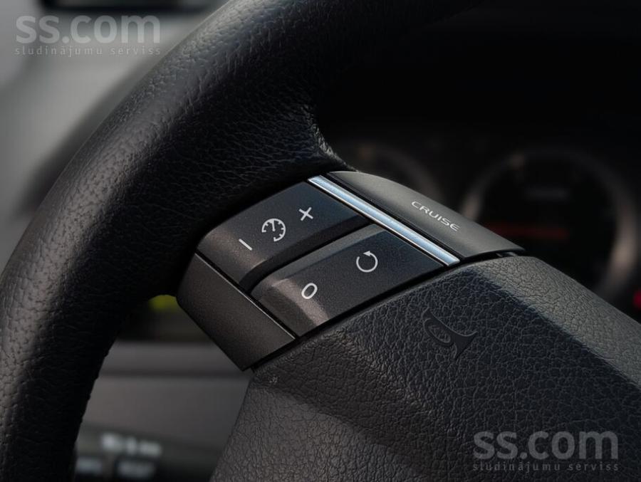 Volvo XC90 2008 Jūrmala, ar dzinēja tilpumu 2.40 L un nobraukumu 264 tūkst. km par 8800 €, foto 26 vietnē AUTOMOTO.COM.LV