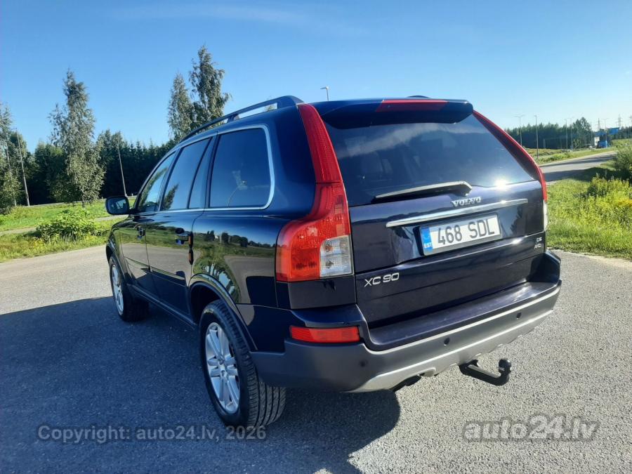 Volvo XC90 2008 Tartu, ar dzinēja tilpumu 2.40 L un nobraukumu 275 tūkst. km par 7490 €, foto 4 vietnē AUTOMOTO.COM.LV
