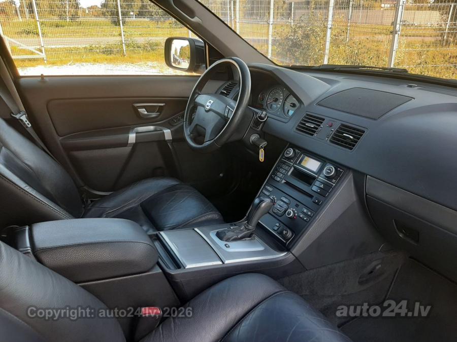 Volvo XC90 2008 Tartu, ar dzinēja tilpumu 2.40 L un nobraukumu 275 tūkst. km par 7490 €, foto 13 vietnē AUTOMOTO.COM.LV