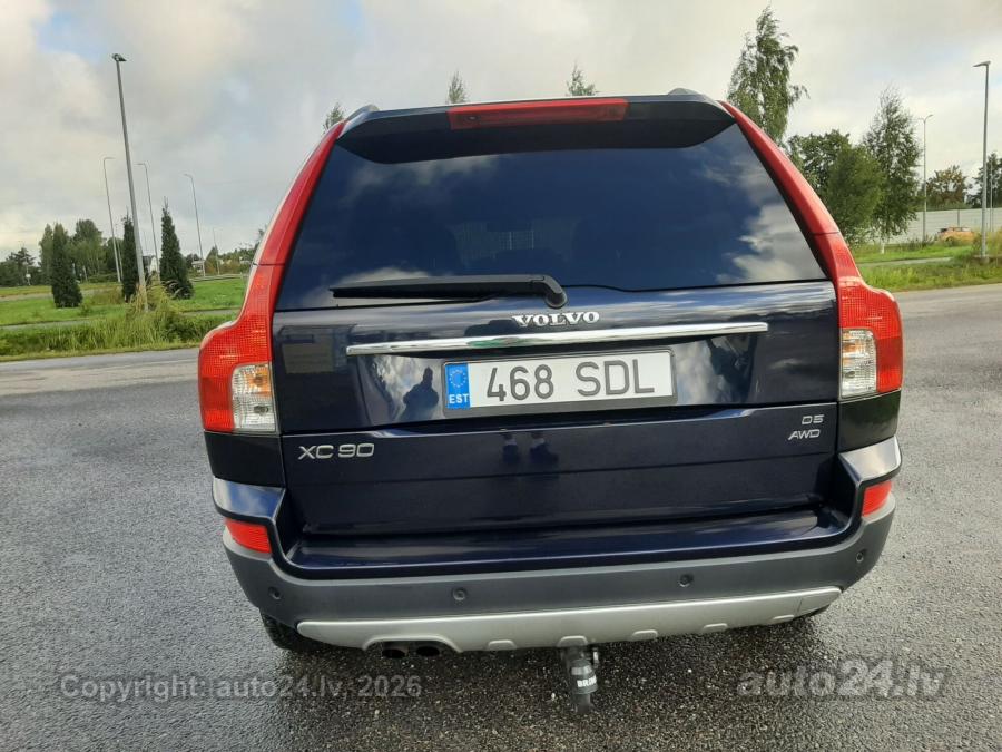 Volvo XC90 2008 in Tartu, with an engine capacity of 2.40 L and mileage of 275 thousand km for 7390 €, photo 5 on AUTOMOTO.COM.LV