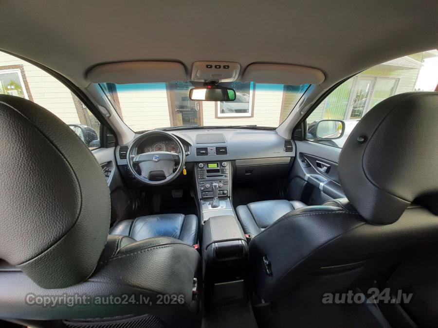 Volvo XC90 2008 in Tartu, with an engine capacity of 2.40 L and mileage of 275 thousand km for 7390 €, photo 13 on AUTOMOTO.COM.LV