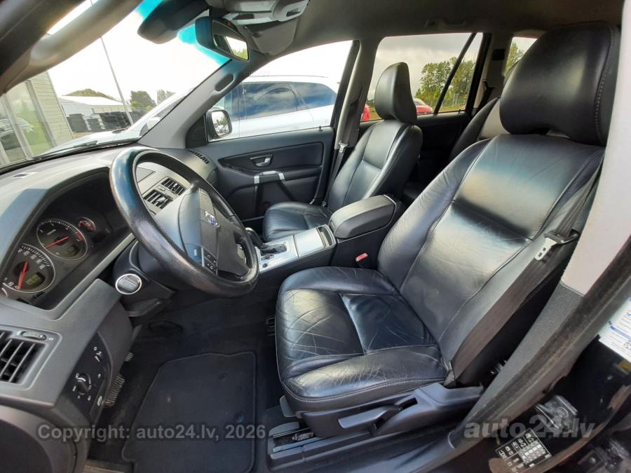 Volvo XC90 2008 in Tartu, with an engine capacity of 2.40 L and mileage of 275 thousand km for 7390 €, photo 15 on AUTOMOTO.COM.LV