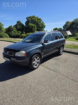 Volvo XC90 2008 Ventspils, ar dzinēja tilpumu 2.40 L un nobraukumu 331 tūkst. km par 5200 €, foto  vietnē AUTOMOTO.COM.LV