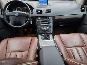 Volvo XC90 2009 Viļņa, ar dzinēja tilpumu 2.40 L un nobraukumu 272 tūkst. km par 9800 €, foto 14 vietnē AUTOMOTO.COM.LV