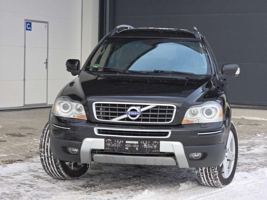 Volvo XC90 2009 in Vilnius, with an engine capacity of 2.40 L and mileage of 280 thousand km for 9750 €, photo 7 on AUTOMOTO.COM.LV