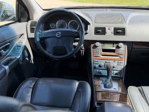 Volvo XC90 2009 in Siauliai, with an engine capacity of 4.40 L and mileage of 170 thousand km for 3250 €, photo 12 on AUTOMOTO.COM.LV