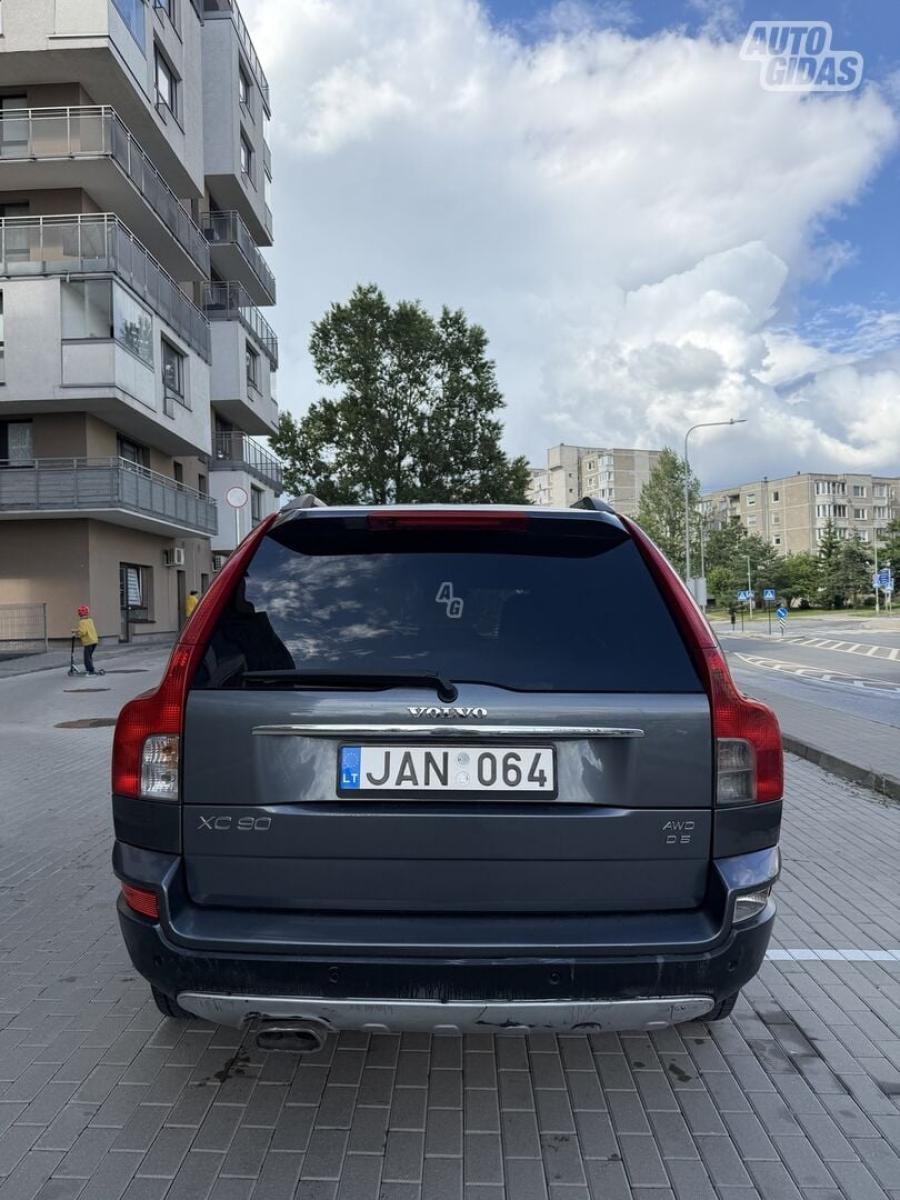 Volvo XC90 2009 Viļņa, ar dzinēja tilpumu 2.40 L un nobraukumu 383 tūkst. km par 3900 €, foto 7 vietnē AUTOMOTO.COM.LV
