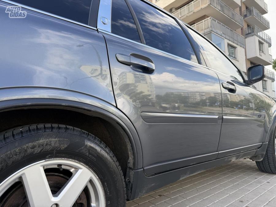 Volvo XC90 2009 Viļņa, ar dzinēja tilpumu 2.40 L un nobraukumu 383 tūkst. km par 3900 €, foto 11 vietnē AUTOMOTO.COM.LV