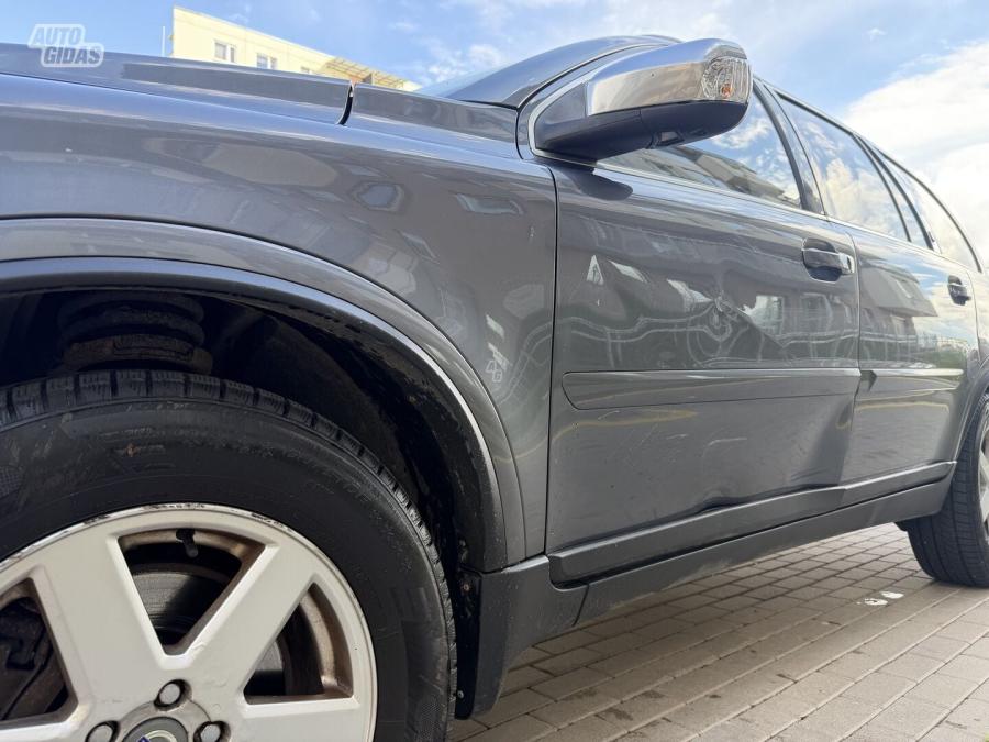 Volvo XC90 2009 Viļņa, ar dzinēja tilpumu 2.40 L un nobraukumu 383 tūkst. km par 3900 €, foto 14 vietnē AUTOMOTO.COM.LV