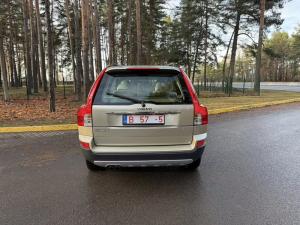 Volvo XC90 2009 in Riga, with an engine capacity of 2.40 L and mileage of 236 thousand km for 6890 €, photo 7 on AUTOMOTO.COM.LV