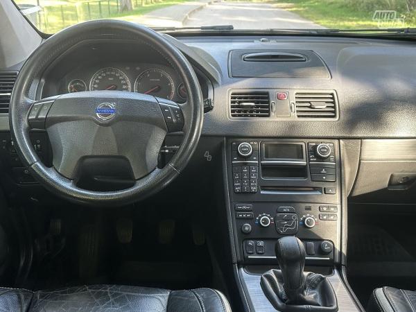 Volvo XC90 2009 Viļņa, ar dzinēja tilpumu 2.40 L un nobraukumu 312 tūkst. km par 6650 €, foto 9 vietnē AUTOMOTO.COM.LV