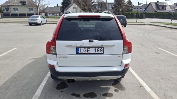 Volvo XC90 2010 Tauragė, ar dzinēja tilpumu 3.20 L un nobraukumu 393 tūkst. km par 6500 €, foto 3 vietnē AUTOMOTO.COM.LV