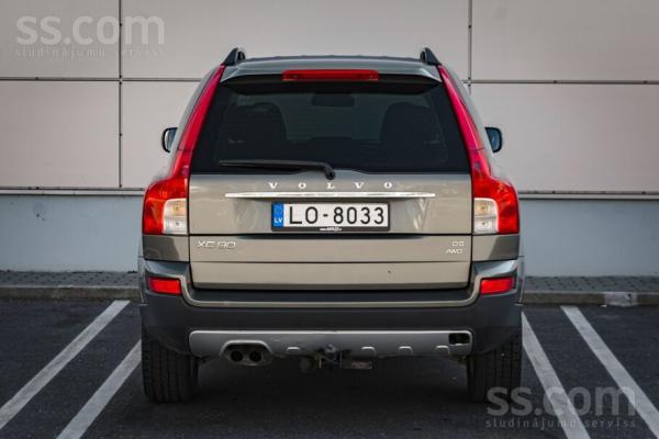 Volvo XC90 2010 in Riga, with an engine capacity of 2.40 L and mileage of 0 thousand km for 7990 €, photo 5 on AUTOMOTO.COM.LV