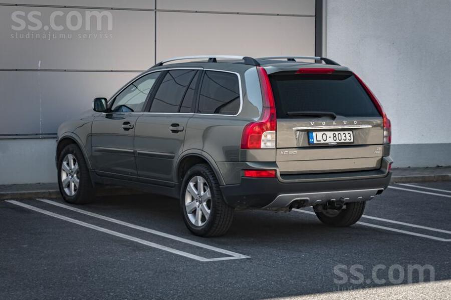 Volvo XC90 2010 Rīga, ar dzinēja tilpumu 2.40 L un nobraukumu 0 tūkst. km par 7990 €, foto 7 vietnē AUTOMOTO.COM.LV
