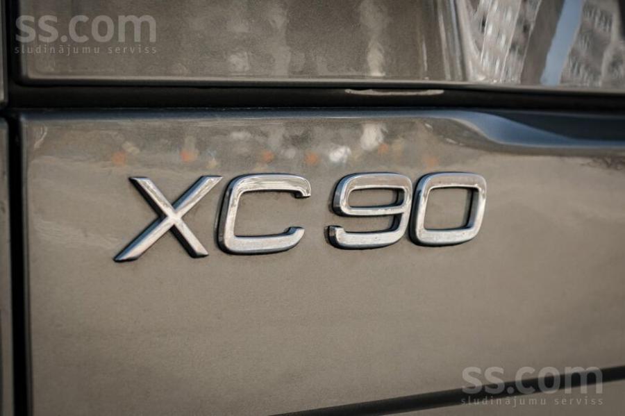 Volvo XC90 2010 Rīga, ar dzinēja tilpumu 2.40 L un nobraukumu 0 tūkst. km par 7990 €, foto 8 vietnē AUTOMOTO.COM.LV