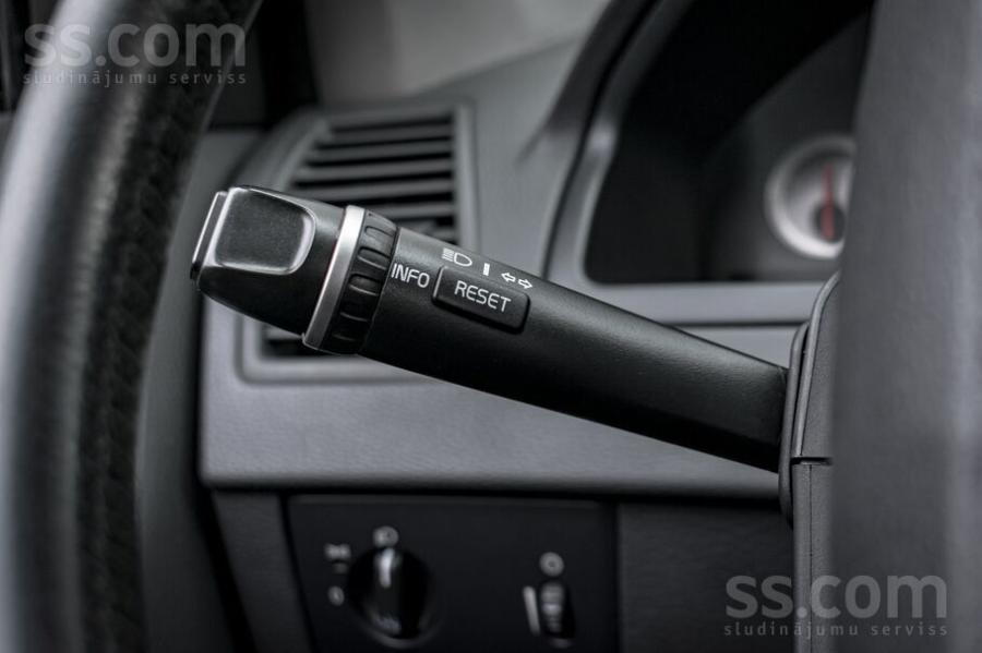Volvo XC90 2010 Rīga, ar dzinēja tilpumu 2.40 L un nobraukumu 0 tūkst. km par 7990 €, foto 20 vietnē AUTOMOTO.COM.LV