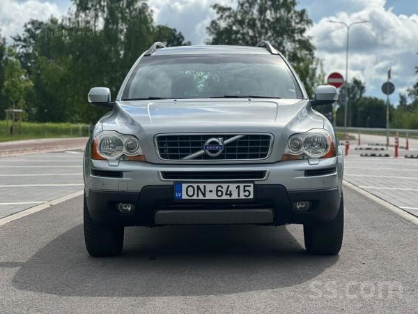 Volvo XC90 2010 Jelgava, ar dzinēja tilpumu 2.40 L un nobraukumu 0 tūkst. km par 8990 €, foto 2 vietnē AUTOMOTO.COM.LV