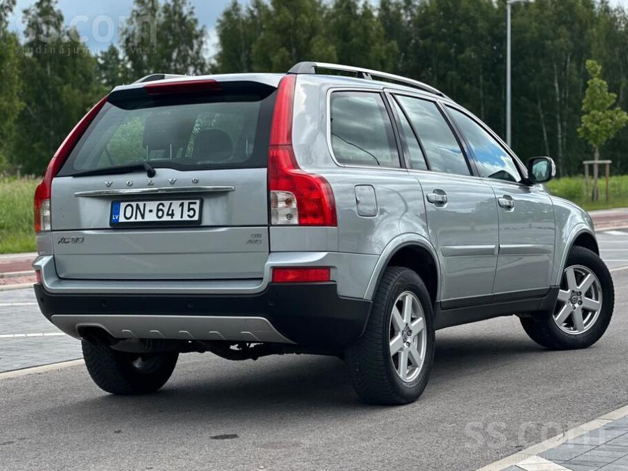 Volvo XC90 2010 in Jelgava, with an engine capacity of 2.40 L and mileage of 0 thousand km for 8990 €, photo 5 on AUTOMOTO.COM.LV