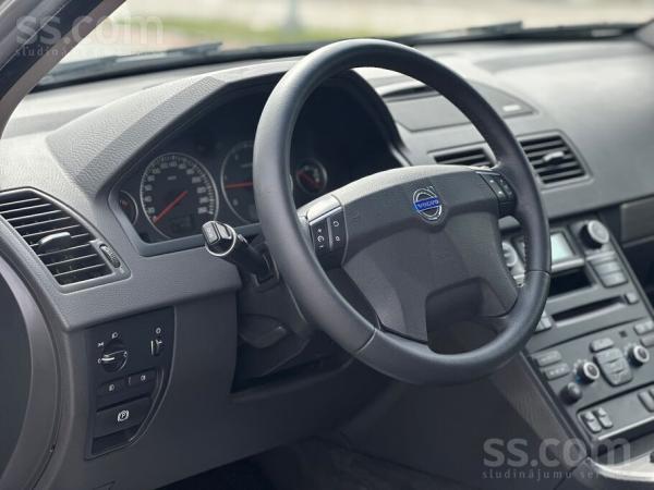 Volvo XC90 2010 Jelgava, ar dzinēja tilpumu 2.40 L un nobraukumu 0 tūkst. km par 8990 €, foto 7 vietnē AUTOMOTO.COM.LV