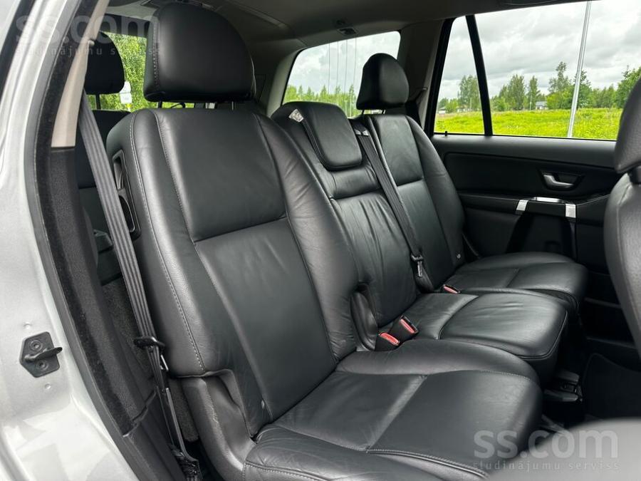 Volvo XC90 2010 in Jelgava, with an engine capacity of 2.40 L and mileage of 0 thousand km for 8990 €, photo 14 on AUTOMOTO.COM.LV