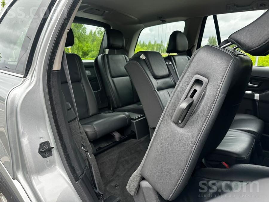 Volvo XC90 2010 in Jelgava, with an engine capacity of 2.40 L and mileage of 0 thousand km for 8990 €, photo 15 on AUTOMOTO.COM.LV
