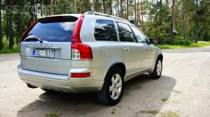 Volvo XC90 2010 in Daugavpils, with an engine capacity of 2.40 L and mileage of 202 thousand km for 9500 €, photo 5 on AUTOMOTO.COM.LV
