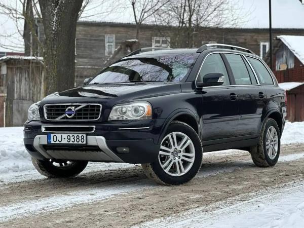 Volvo XC90 2010 Jelgava, ar dzinēja tilpumu 2.40 L un nobraukumu 305 tūkst. km par 8990 €, foto 1 vietnē AUTOMOTO.COM.LV