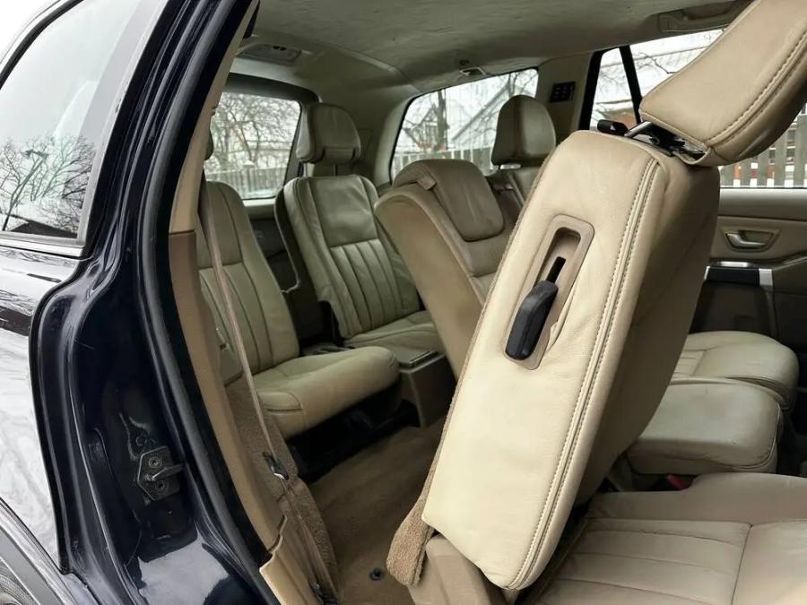 Volvo XC90 2010 Jelgava, ar dzinēja tilpumu 2.40 L un nobraukumu 305 tūkst. km par 8990 €, foto 13 vietnē AUTOMOTO.COM.LV