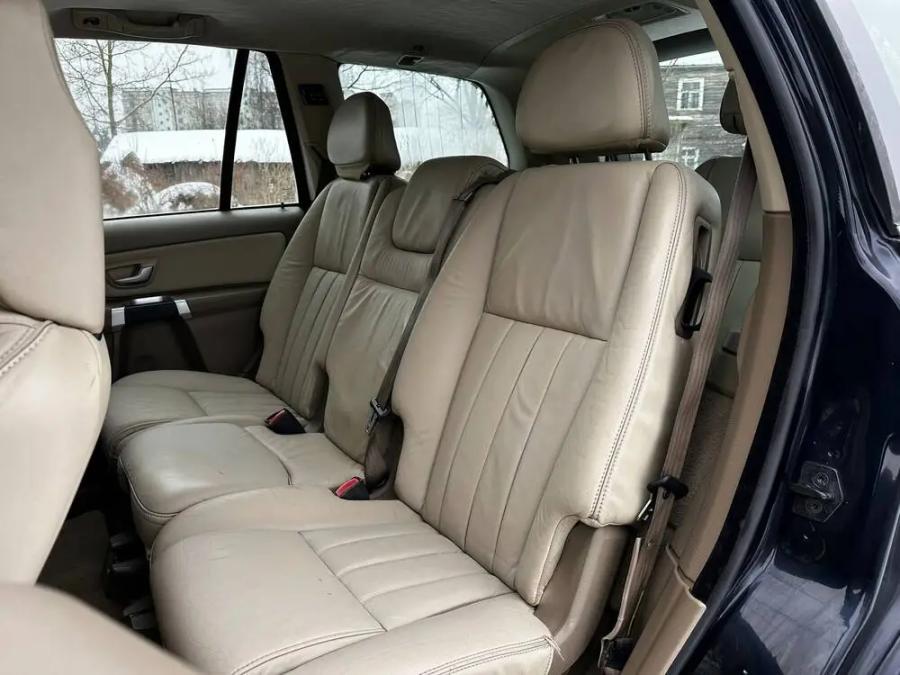 Volvo XC90 2010 Jelgava, ar dzinēja tilpumu 2.40 L un nobraukumu 305 tūkst. km par 8990 €, foto 17 vietnē AUTOMOTO.COM.LV