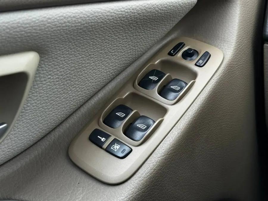 Volvo XC90 2010 Jelgava, ar dzinēja tilpumu 2.40 L un nobraukumu 305 tūkst. km par 8990 €, foto 20 vietnē AUTOMOTO.COM.LV