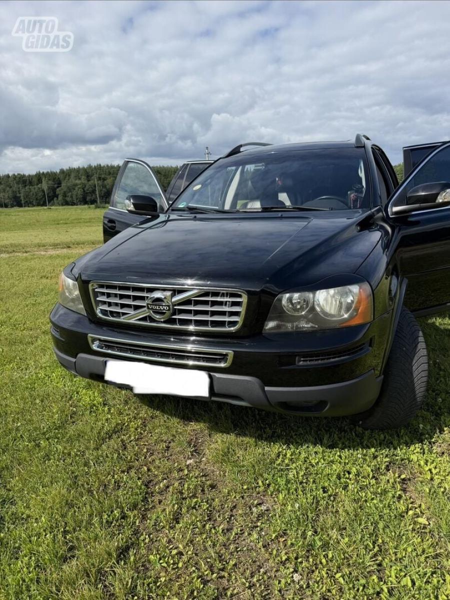 Volvo XC90 2010 Viļņa, ar dzinēja tilpumu 2.40 L un nobraukumu 217 tūkst. km par 10500 €, foto 15 vietnē AUTOMOTO.COM.LV