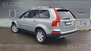 Volvo XC90 2011 Rīga, ar dzinēja tilpumu 2.40 L un nobraukumu 262 tūkst. km par 8650 €, foto 10 vietnē AUTOMOTO.COM.LV