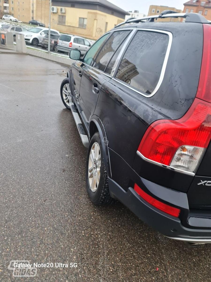 Volvo XC90 2011 in Vilnius, with an engine capacity of 2.40 L and mileage of 350 thousand km for 6000 €, photo 9 on AUTOMOTO.COM.LV